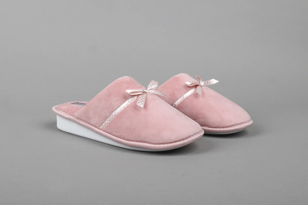 Pantofole donna invernali | noidinotte.com